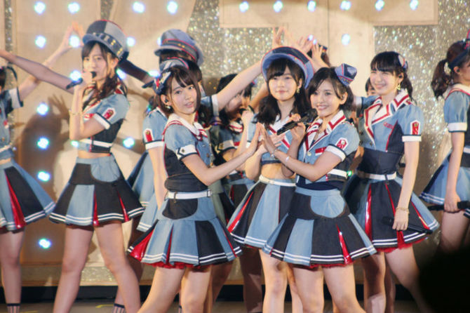 LE SSERAFIMのサクラこと宮脇咲良はhkt48出身！センターを何曲担当した？