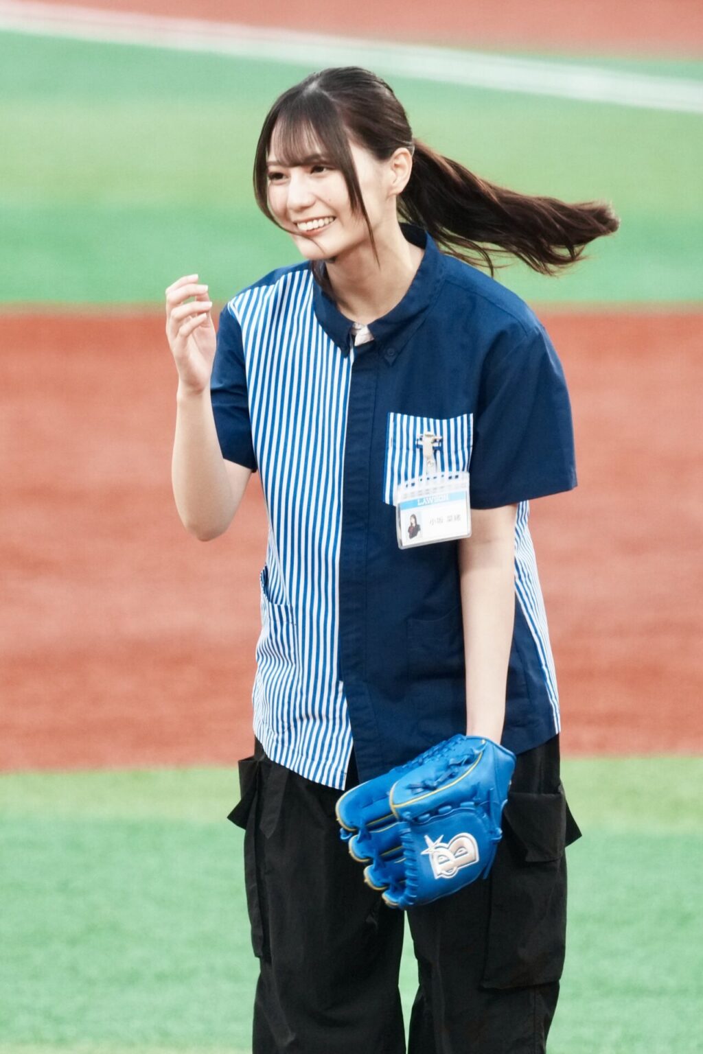 日向坂46の小坂菜緒がDeNA対阪神の始球式に登場！結果は？